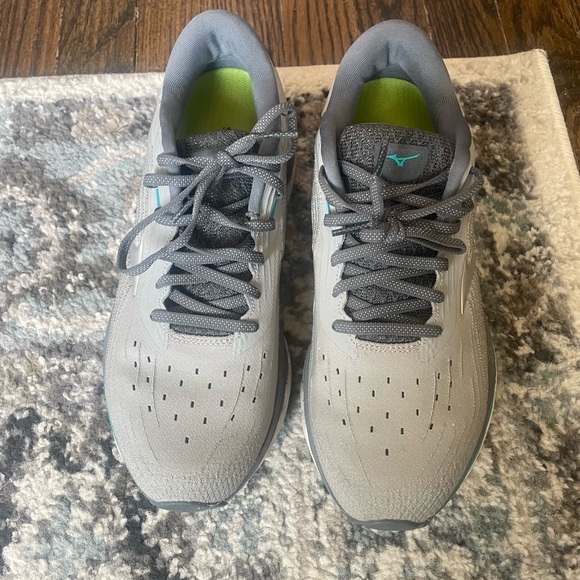 Mizuno | Shoes | Mizuno Sky Wave 5 Running Shoes With Superfeet Insoles ...